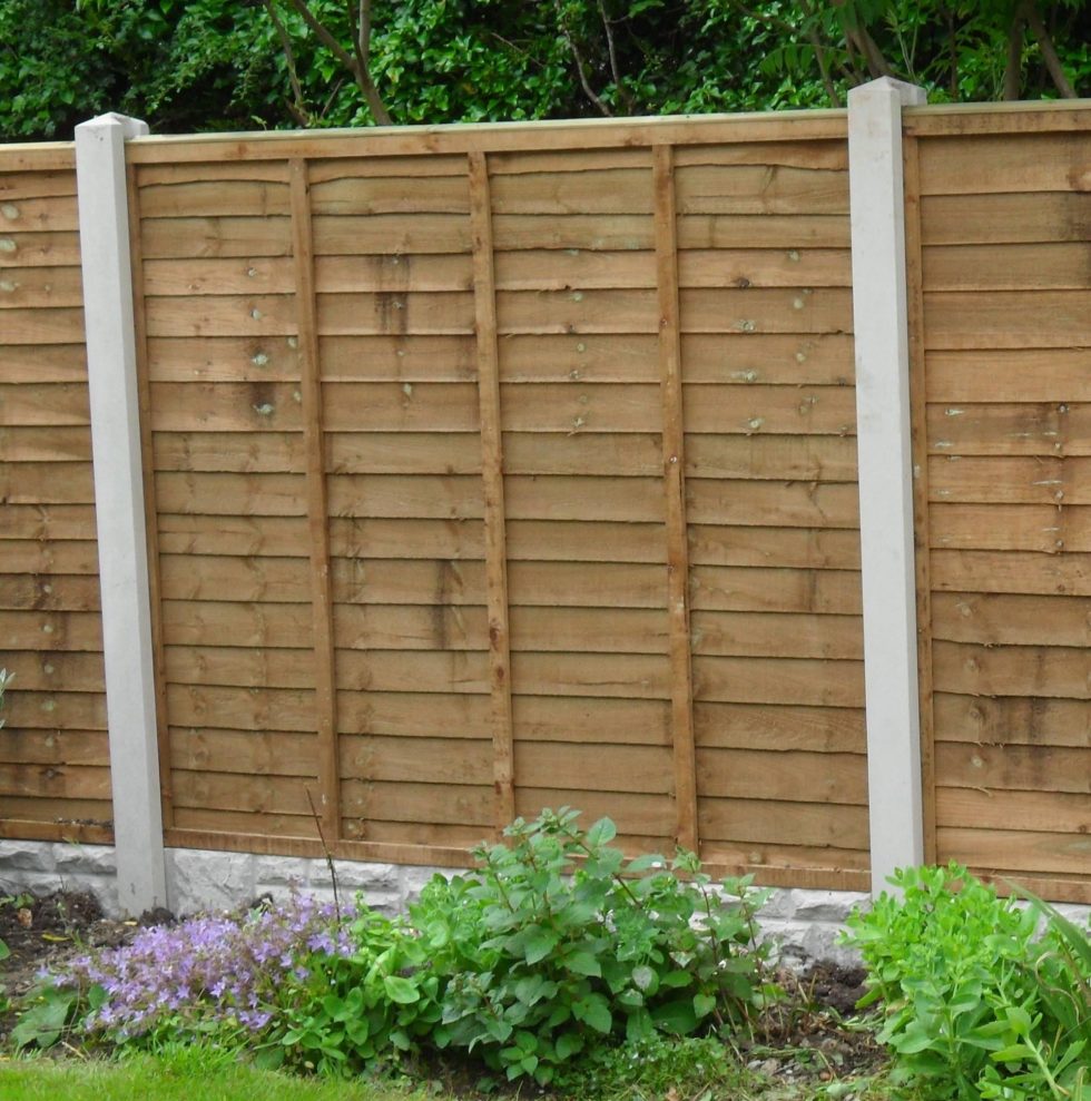 Luxury Waney Fencing Panel | Fences & Patios R Us
